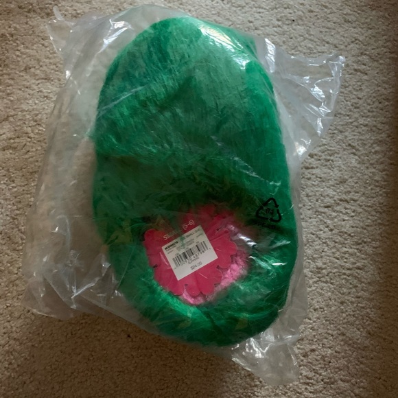 Shoes | New Green Fuzzy Slippers Size S 56 | Poshmark